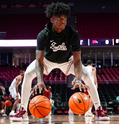 AREA ALUMNI NOTEBOOK: Nabb scores TD, Proud named tourney MVP, White ...