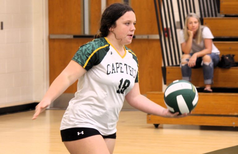 VIDEO, PHOTOS: Improving Lower Cape May spikes first-year Cape May Tech ...