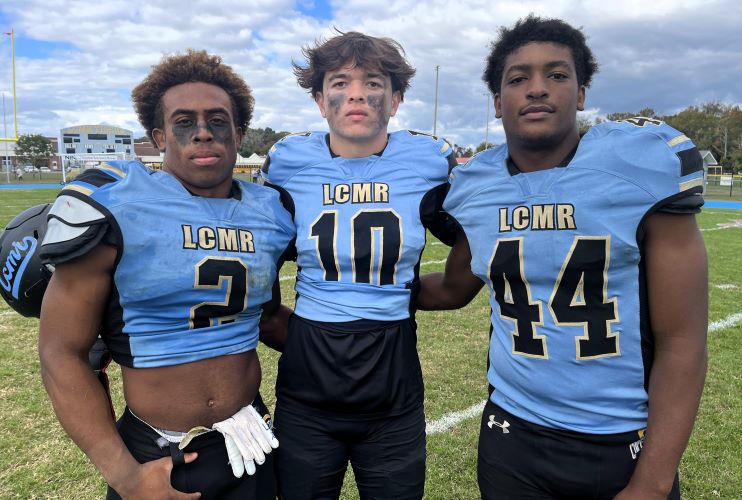 VIDEO: Caper Tigers rout Gateway to wrap up first division title in 41 ...